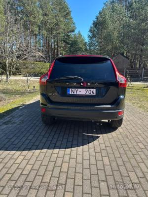 Melns Volvo XC60 2011 Rīga, ar dzinēja tilpumu 2.40 L un nobraukumu 240 tūkst. km par 8500 €, foto 12 vietnē AUTOMOTO.COM.LV