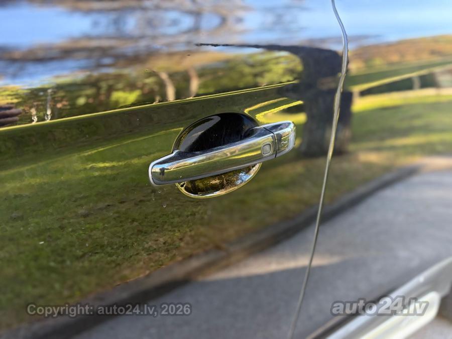 Melns Volvo XC60 2011 Tallina, ar dzinēja tilpumu 2.40 L un nobraukumu 383 tūkst. km par 7390 €, foto 13 vietnē AUTOMOTO.COM.LV