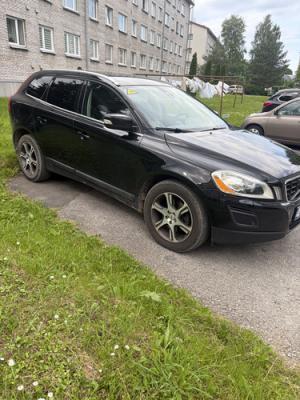 Melns Volvo XC60 2011 Kohtla-Jerve, ar dzinēja tilpumu 2.40 L un nobraukumu 261 tūkst. km par 8500 €, foto 3 vietnē AUTOMOTO.COM.LV