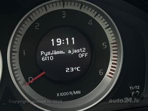 Черный Вольво ХС60 2011 в Таллин, объемом двигателя 2.40 л и пробегом 372 тыс. км за 7490 €, фото 19 на AUTOMOTO.COM.LV