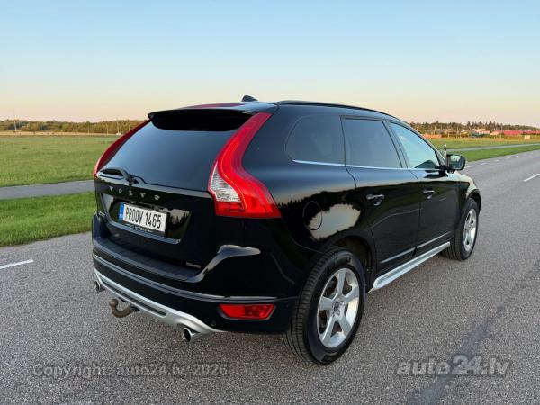 Melns Volvo XC60 2011 Tallina, ar dzinēja tilpumu 2.40 L un nobraukumu 275 tūkst. km par 10990 €, foto 2 vietnē AUTOMOTO.COM.LV
