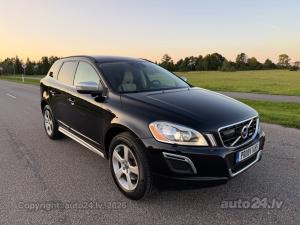Melns Volvo XC60 2011 Tallina, ar dzinēja tilpumu 2.40 L un nobraukumu 275 tūkst. km par 10990 €, foto 4 vietnē AUTOMOTO.COM.LV