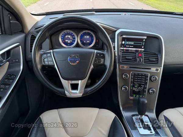 Melns Volvo XC60 2011 Tallina, ar dzinēja tilpumu 2.40 L un nobraukumu 275 tūkst. km par 10990 €, foto 5 vietnē AUTOMOTO.COM.LV