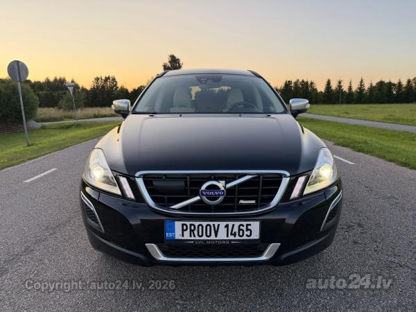 Melns Volvo XC60 2011 Tallina, ar dzinēja tilpumu 2.40 L un nobraukumu 275 tūkst. km par 10990 €, foto 8 vietnē AUTOMOTO.COM.LV