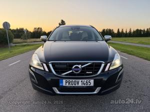 Melns Volvo XC60 2011 Tallina, ar dzinēja tilpumu 2.40 L un nobraukumu 275 tūkst. km par 10990 €, foto 9 vietnē AUTOMOTO.COM.LV