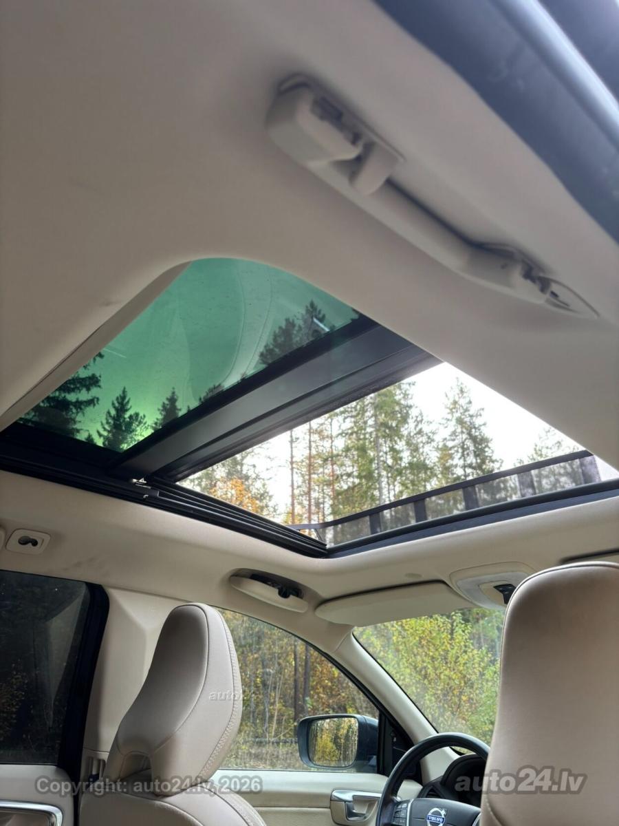 Melns Volvo XC60 2012 Pērnava, ar dzinēja tilpumu 2.40 L un nobraukumu 336 tūkst. km par 8200 €, foto 16 vietnē AUTOMOTO.COM.LV