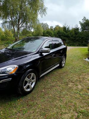 Black Volvo XC60 2012 in Tallinn, with an engine capacity of 0.00 L and mileage of 259 thousand km for 8500 €, photo 3 on AUTOMOTO.COM.LV