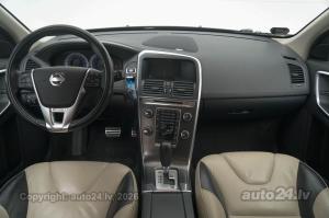 Melns Volvo XC60 2012 Tallina, ar dzinēja tilpumu 2.40 L un nobraukumu 169 tūkst. km par 12990 €, foto 9 vietnē AUTOMOTO.COM.LV