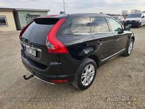 Melns Volvo XC60 2013 Tartu, ar dzinēja tilpumu 2.00 L un nobraukumu 220 tūkst. km par 9990 €, foto 5 vietnē AUTOMOTO.COM.LV