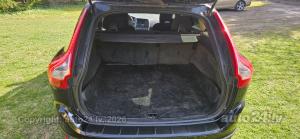 Black Volvo XC60 2013 in Tallinn, with an engine capacity of 2.00 L and mileage of 283 thousand km for 9290 €, photo 7 on AUTOMOTO.COM.LV