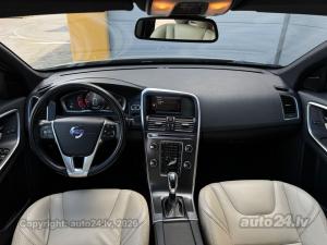 Melns Volvo XC60 2013 Tallina, ar dzinēja tilpumu 2.40 L un nobraukumu 303 tūkst. km par 10399 €, foto 7 vietnē AUTOMOTO.COM.LV