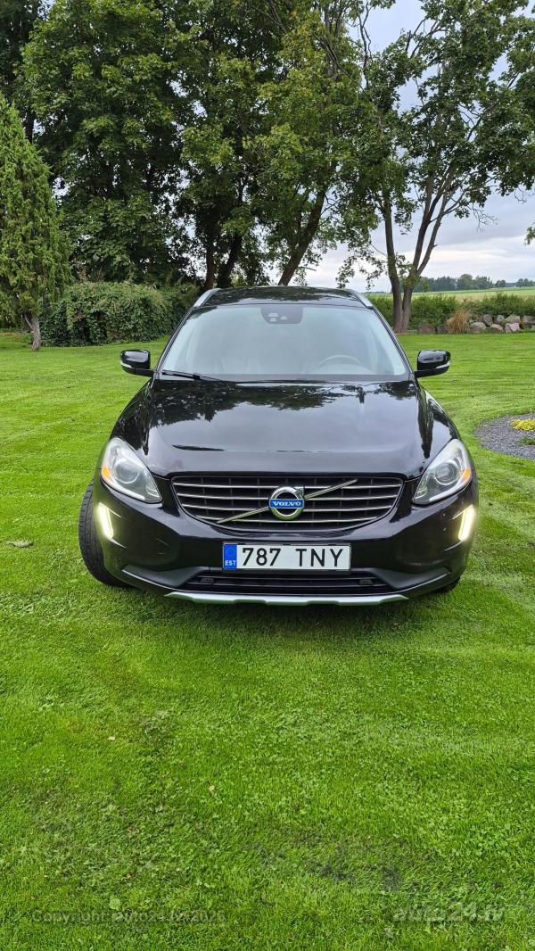 Melns Volvo XC60 2013 Tartu, ar dzinēja tilpumu 2.40 L un nobraukumu 271 tūkst. km par 12800 €, foto 4 vietnē AUTOMOTO.COM.LV