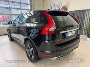 Melns Volvo XC60 2014 Rakvere, ar dzinēja tilpumu 2.40 L un nobraukumu 357 tūkst. km par 10800 €, foto 5 vietnē AUTOMOTO.COM.LV