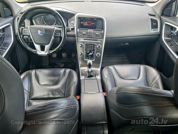Melns Volvo XC60 2014 Tartu, ar dzinēja tilpumu 0.00 L un nobraukumu 278 tūkst. km par 10990 €, foto 6 vietnē AUTOMOTO.COM.LV