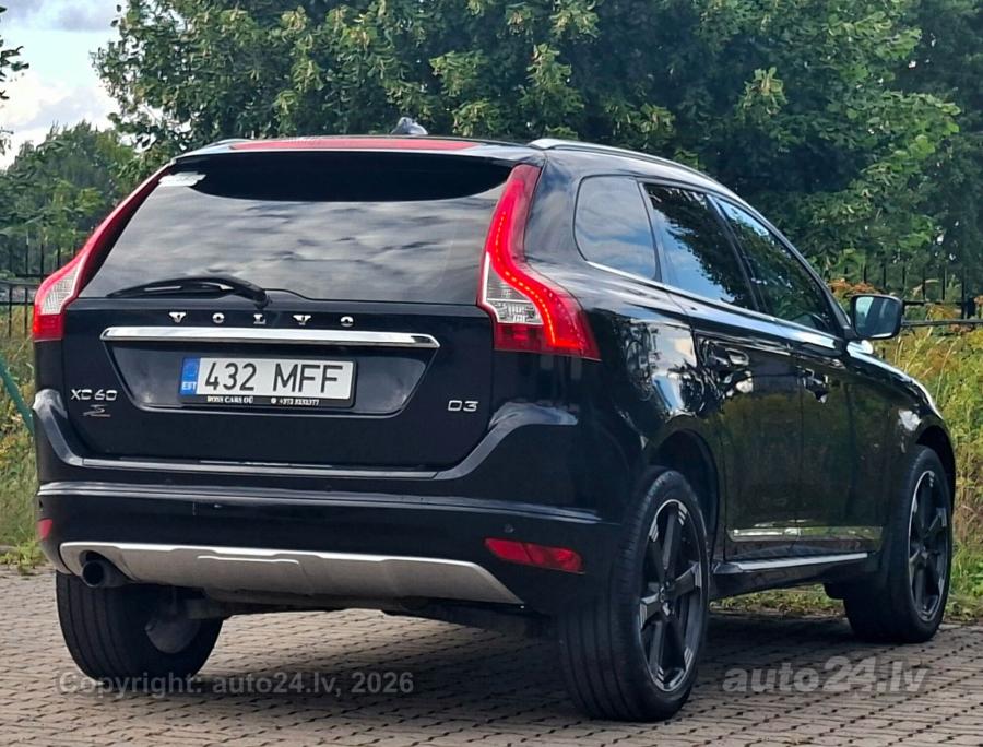 Melns Volvo XC60 2014 Tartu, ar dzinēja tilpumu 2.00 L un nobraukumu 266 tūkst. km par 10990 €, foto 4 vietnē AUTOMOTO.COM.LV