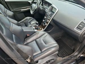 Melns Volvo XC60 2014 Tartu, ar dzinēja tilpumu 2.00 L un nobraukumu 266 tūkst. km par 10990 €, foto 9 vietnē AUTOMOTO.COM.LV