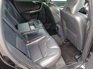 Melns Volvo XC60 2014 Tartu, ar dzinēja tilpumu 2.00 L un nobraukumu 266 tūkst. km par 10990 €, foto 10 vietnē AUTOMOTO.COM.LV
