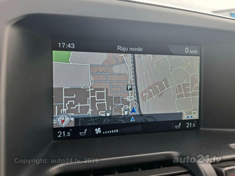 Melns Volvo XC60 2014 Tartu, ar dzinēja tilpumu 2.00 L un nobraukumu 266 tūkst. km par 10990 €, foto 12 vietnē AUTOMOTO.COM.LV