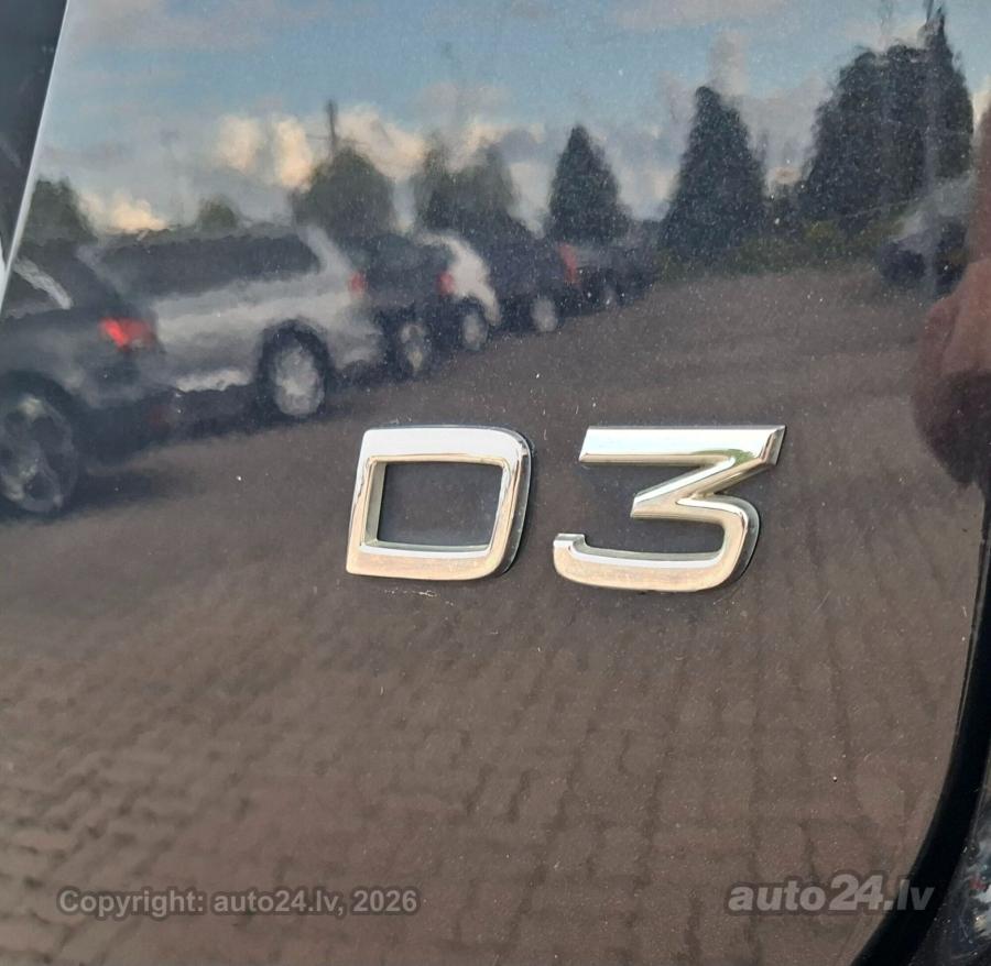 Melns Volvo XC60 2014 Tartu, ar dzinēja tilpumu 2.00 L un nobraukumu 266 tūkst. km par 10990 €, foto 20 vietnē AUTOMOTO.COM.LV