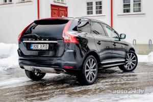 Melns Volvo XC60 2015 Pērnava, ar dzinēja tilpumu 2.40 L un nobraukumu 335 tūkst. km par 13699 €, foto 3 vietnē AUTOMOTO.COM.LV
