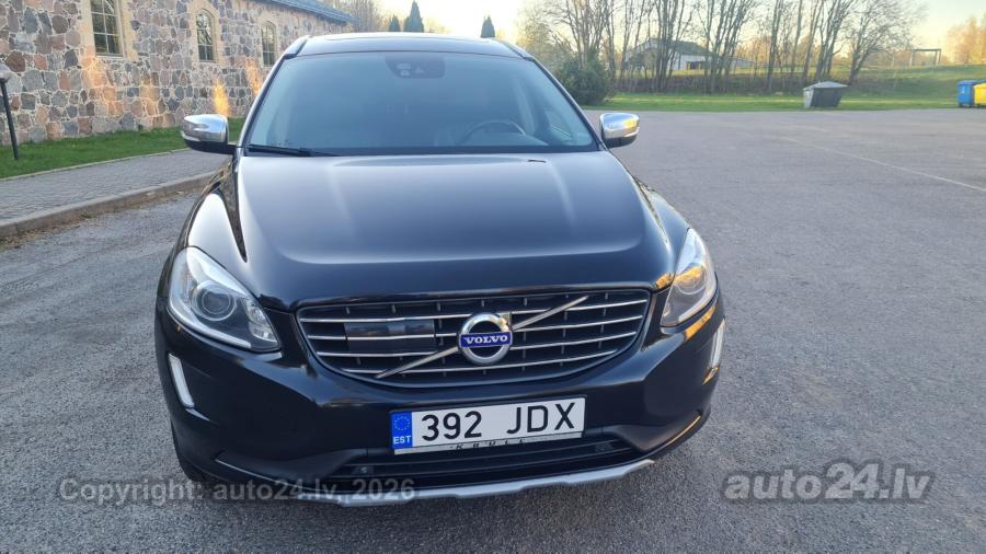 Black Volvo XC60 2016 in Rakvere, with an engine capacity of 2.40 L and mileage of 265 thousand km for 17900 €, photo 1 on AUTOMOTO.COM.LV