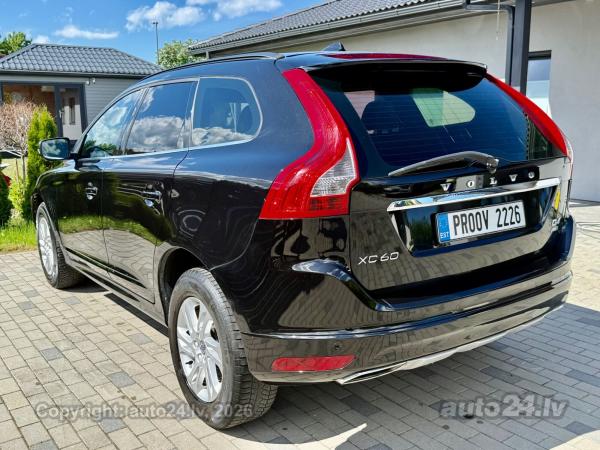 Melns Volvo XC60 2017 Tallina, ar dzinēja tilpumu 2.40 L un nobraukumu 268 tūkst. km par 10999 €, foto 9 vietnē AUTOMOTO.COM.LV