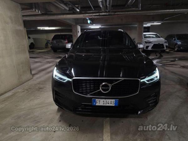 Black Volvo XC60 2018 in Tallinn, with an engine capacity of 2.00 L and mileage of 165 thousand km for 25900 €, photo 6 on AUTOMOTO.COM.LV