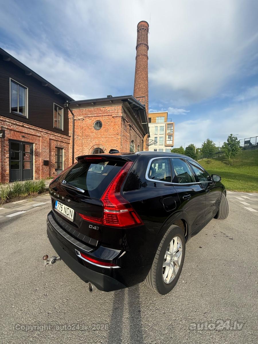 Melns Volvo XC60 2018 Tallina, ar dzinēja tilpumu 2.00 L un nobraukumu 160 tūkst. km par 25900 €, foto 9 vietnē AUTOMOTO.COM.LV