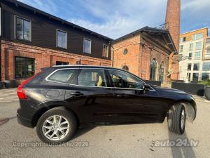 Melns Volvo XC60 2018 Tallina, ar dzinēja tilpumu 2.00 L un nobraukumu 160 tūkst. km par 25900 €, foto 10 vietnē AUTOMOTO.COM.LV