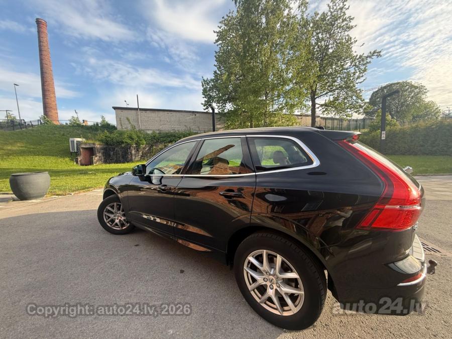 Melns Volvo XC60 2018 Tallina, ar dzinēja tilpumu 2.00 L un nobraukumu 160 tūkst. km par 25900 €, foto 12 vietnē AUTOMOTO.COM.LV