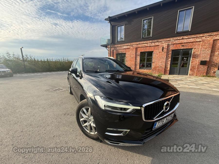 Melns Volvo XC60 2018 Tallina, ar dzinēja tilpumu 2.00 L un nobraukumu 160 tūkst. km par 25900 €, foto 14 vietnē AUTOMOTO.COM.LV