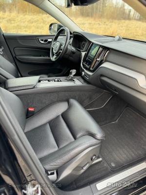 Melns Volvo XC60 2018 Tallina, ar dzinēja tilpumu 2.00 L un nobraukumu 164 tūkst. km par 24000 €, foto 13 vietnē AUTOMOTO.COM.LV