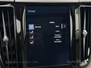 Melns Volvo XC60 2019 Pērnava, ar dzinēja tilpumu 2.00 L un nobraukumu 126 tūkst. km par 31900 €, foto 17 vietnē AUTOMOTO.COM.LV