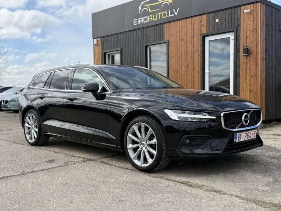 Black Volvo XC60 2020 in Riga, with an engine capacity of 2.00 L and mileage of 181 thousand km for 12900 €, photo 1 on AUTOMOTO.COM.LV
