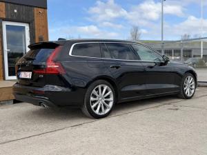 Black Volvo XC60 2020 in Riga, with an engine capacity of 2.00 L and mileage of 181 thousand km for 12900 €, photo 24 on AUTOMOTO.COM.LV