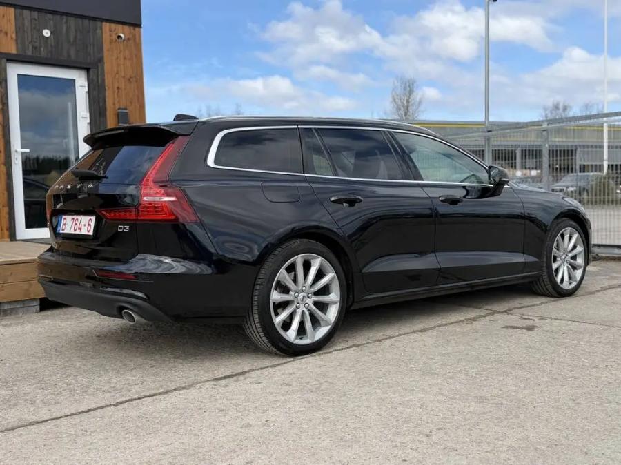 Black Volvo XC60 2020 in Riga, with an engine capacity of 2.00 L and mileage of 181 thousand km for 12900 €, photo 24 on AUTOMOTO.COM.LV
