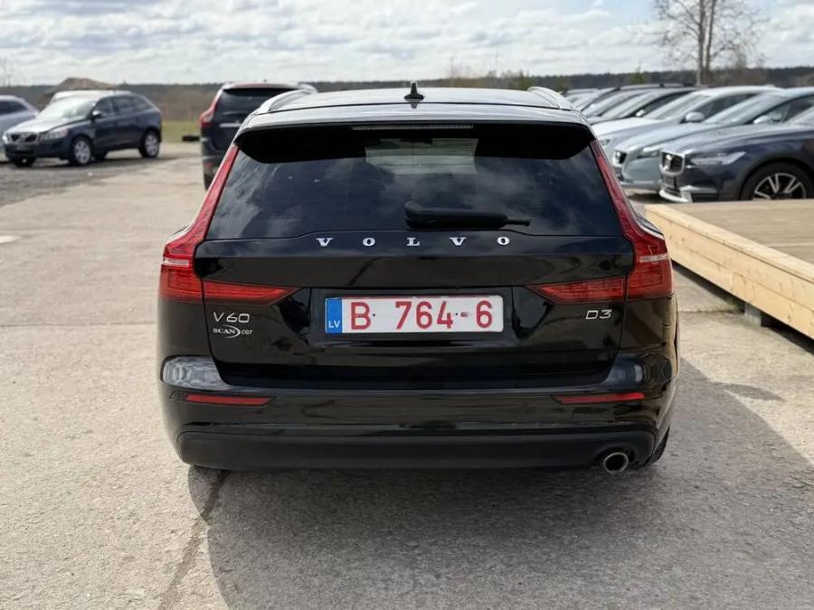 Black Volvo XC60 2020 in Riga, with an engine capacity of 2.00 L and mileage of 181 thousand km for 12900 €, photo 25 on AUTOMOTO.COM.LV