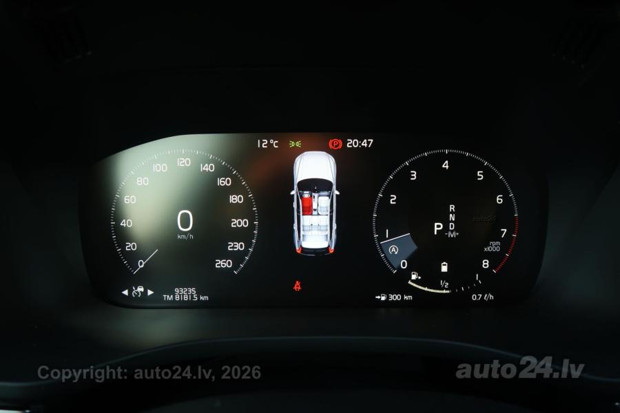 Melns Volvo XC60 2020 Tallina, ar dzinēja tilpumu 2.00 L un nobraukumu 93 tūkst. km par 30500 €, foto 9 vietnē AUTOMOTO.COM.LV