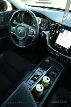 Melns Volvo XC60 2020 Tallina, ar dzinēja tilpumu 2.00 L un nobraukumu 93 tūkst. km par 30500 €, foto 11 vietnē AUTOMOTO.COM.LV
