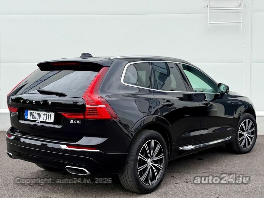 Black Volvo XC60 2020 in Tallinn, with an engine capacity of 2.00 L and mileage of 181 thousand km for 25500 €, photo 4 on AUTOMOTO.COM.LV