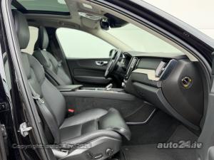 Black Volvo XC60 2020 in Tallinn, with an engine capacity of 2.00 L and mileage of 181 thousand km for 25500 €, photo 8 on AUTOMOTO.COM.LV