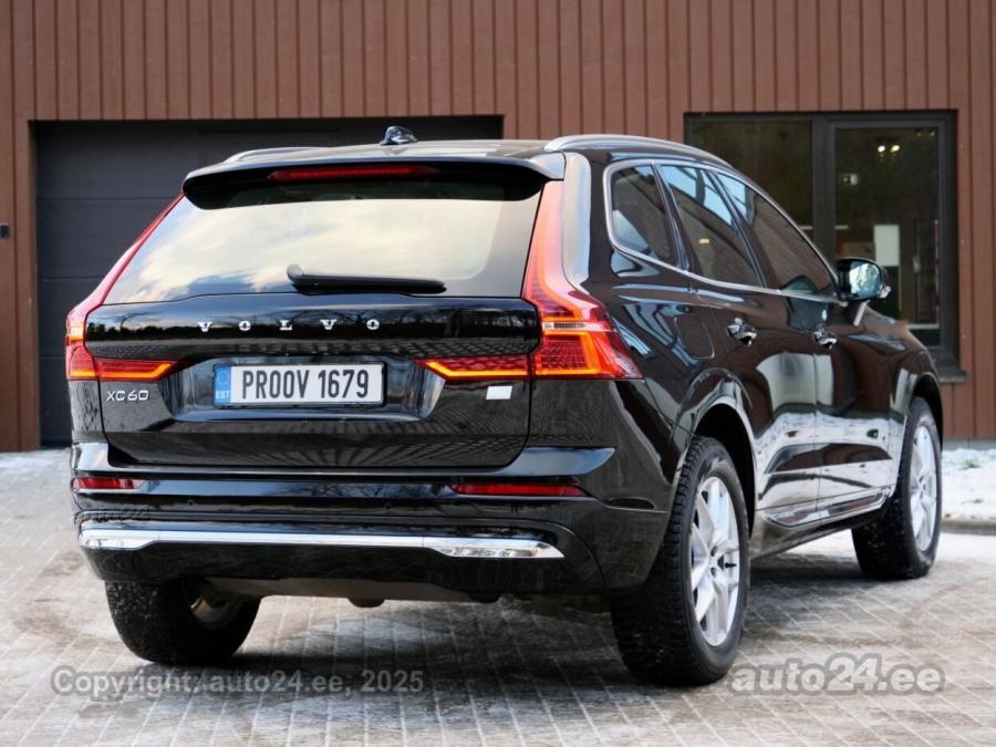 Melns Volvo XC60 2021 Tallina, ar dzinēja tilpumu 2.00 L un nobraukumu 100 tūkst. km par 34900 €, foto 3 vietnē AUTOMOTO.COM.LV
