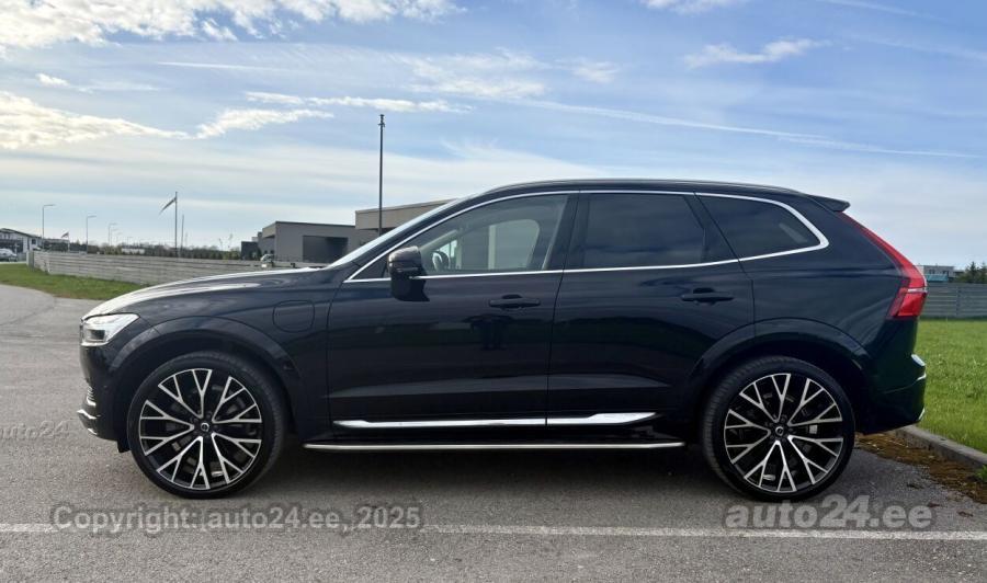 Melns Volvo XC60 2021 Tallina, ar dzinēja tilpumu 2.00 L un nobraukumu 80 tūkst. km par 45250 €, foto 1 vietnē AUTOMOTO.COM.LV