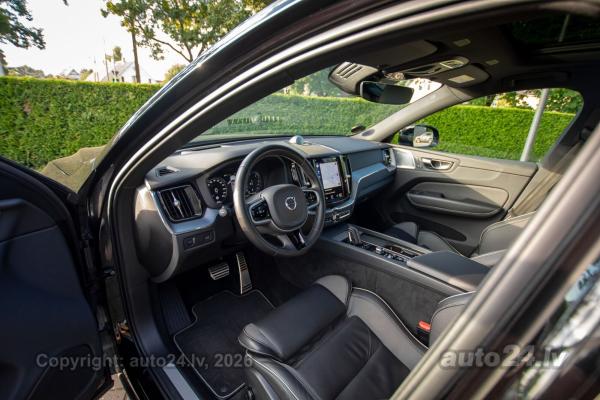 Melns Volvo XC60 2021 Tallina, ar dzinēja tilpumu 2.00 L un nobraukumu 151 tūkst. km par 29749 €, foto 8 vietnē AUTOMOTO.COM.LV