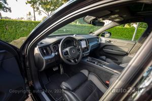 Black Volvo XC60 2021 in Tallinn, with an engine capacity of 2.00 L and mileage of 151 thousand km for 29749 €, photo 8 on AUTOMOTO.COM.LV