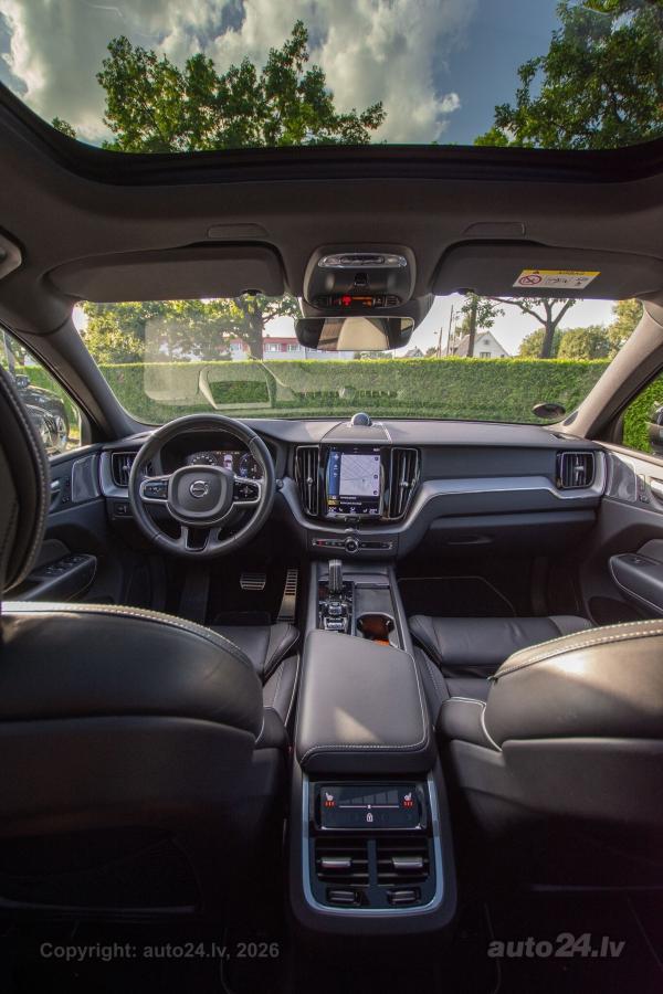 Melns Volvo XC60 2021 Tallina, ar dzinēja tilpumu 2.00 L un nobraukumu 151 tūkst. km par 29749 €, foto 11 vietnē AUTOMOTO.COM.LV