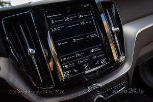 Black Volvo XC60 2021 in Tallinn, with an engine capacity of 2.00 L and mileage of 151 thousand km for 29749 €, photo 18 on AUTOMOTO.COM.LV