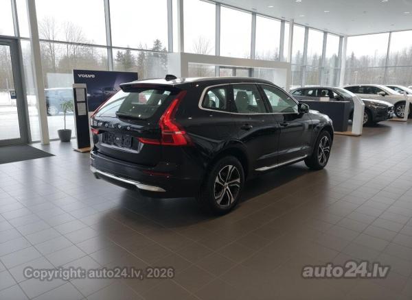 Black Volvo XC60 2022 in Tallinn, with an engine capacity of 2.00 L and mileage of 90 thousand km for 30900 €, photo 5 on AUTOMOTO.COM.LV