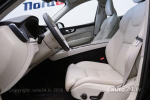 Melns Volvo XC60 2022 Tallina, ar dzinēja tilpumu 2.00 L un nobraukumu 112 tūkst. km par 33900 €, foto 5 vietnē AUTOMOTO.COM.LV