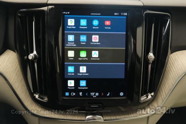 Black Volvo XC60 2022 in Tallinn, with an engine capacity of 2.00 L and mileage of 112 thousand km for 33900 €, photo 9 on AUTOMOTO.COM.LV